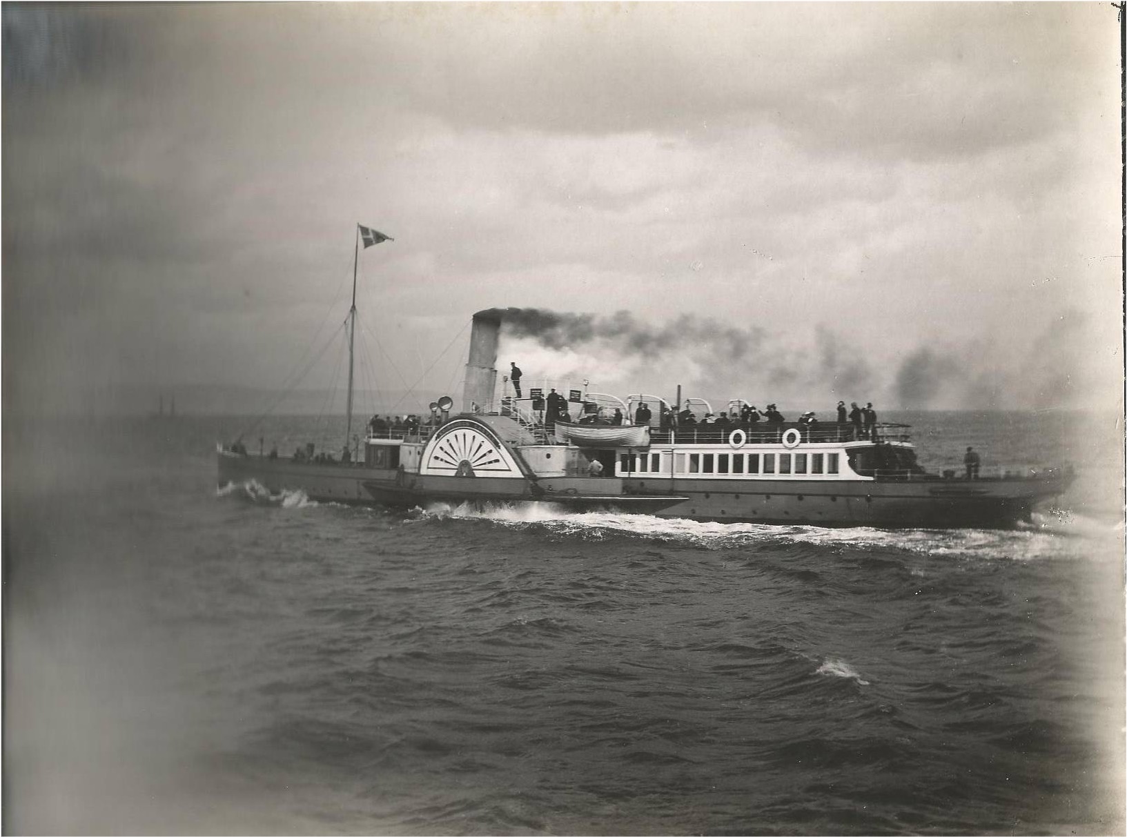 Paddle Steamers at Elie - Elie & Earlsferry History Society